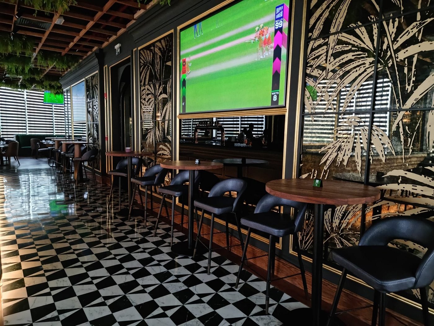 Tropicana 360 Doha | Bars / Clubs / Lounges | Doha